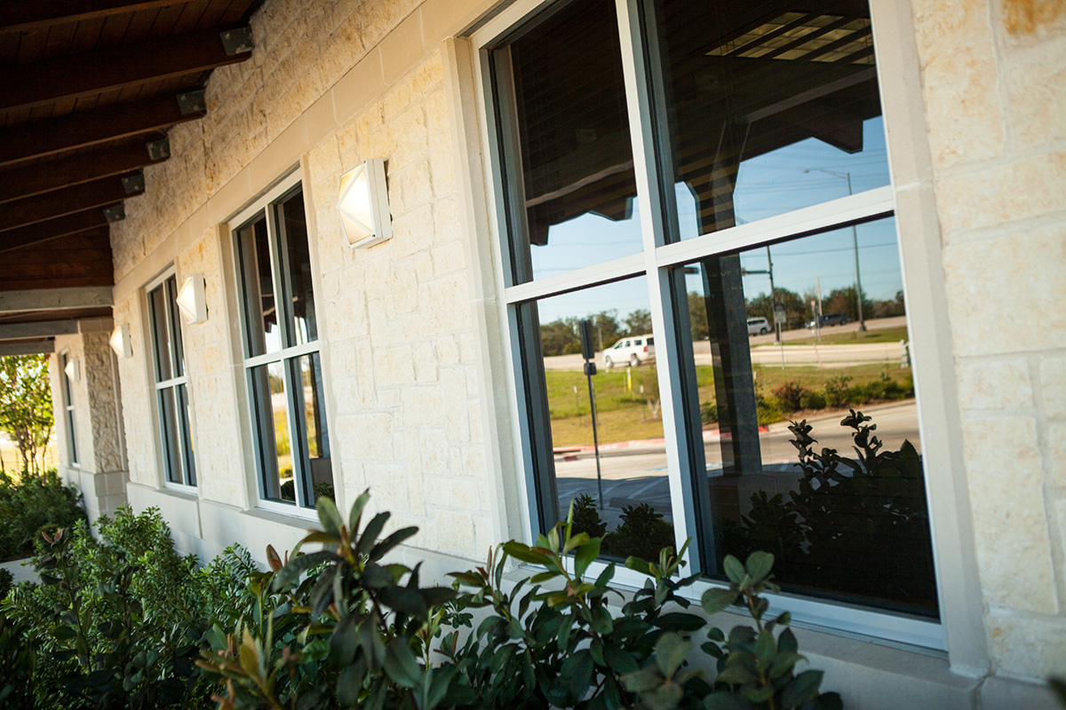 Commercial Glass Services - Crafted in the Brazos Valley